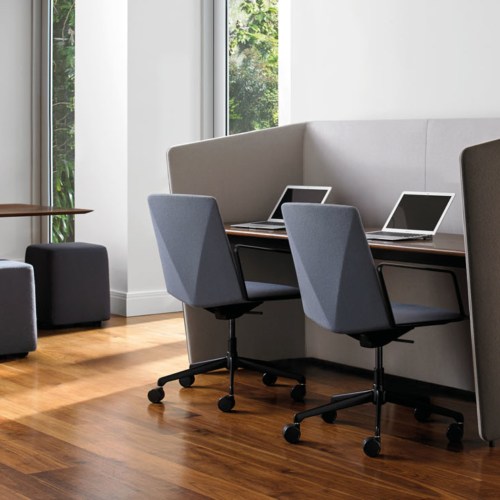 Bernhardt Design Hug | Office Snapshots