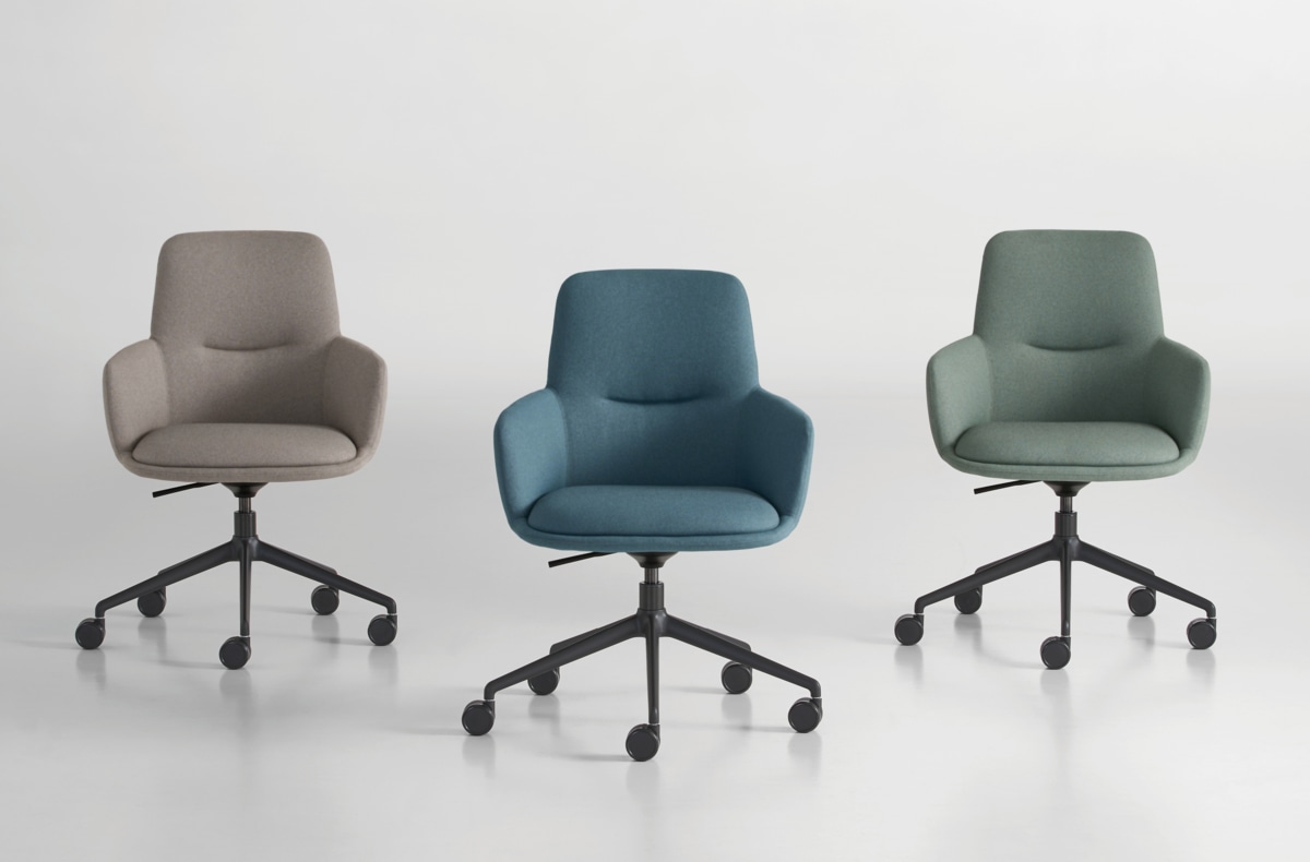 Bernhardt Design Kylo Swivel | Office Snapshots