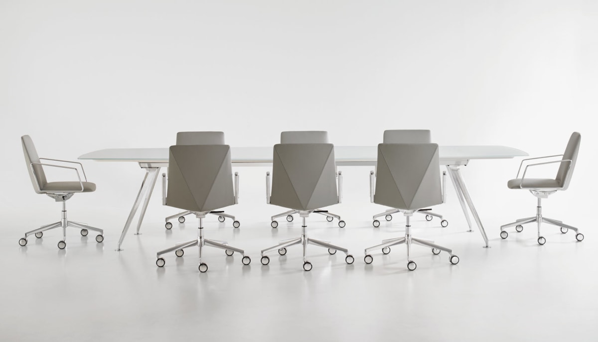 Bernhardt Design Parallax Conference Table | Office Snapshots