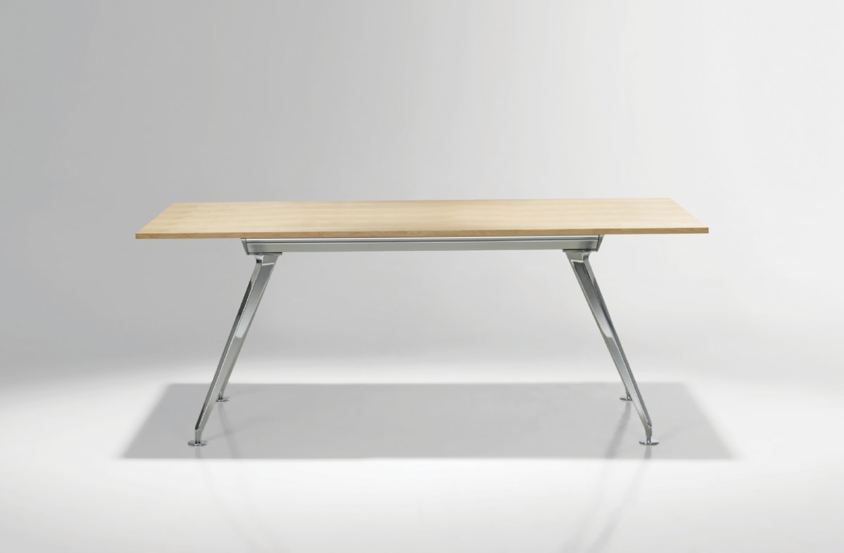 Bernhardt Design Parallax Conference Table | Office Snapshots