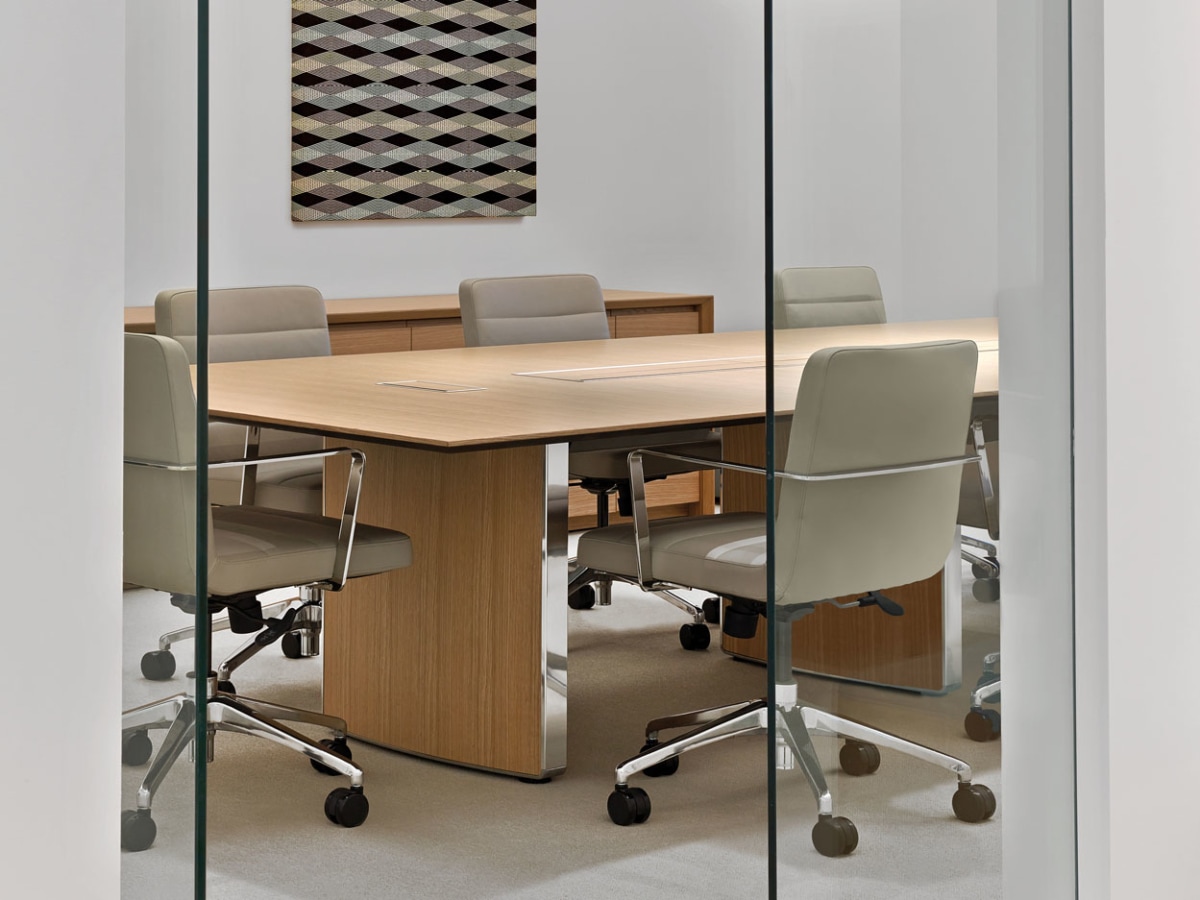 Bernhardt Design Trace Conference Table | Office Snapshots