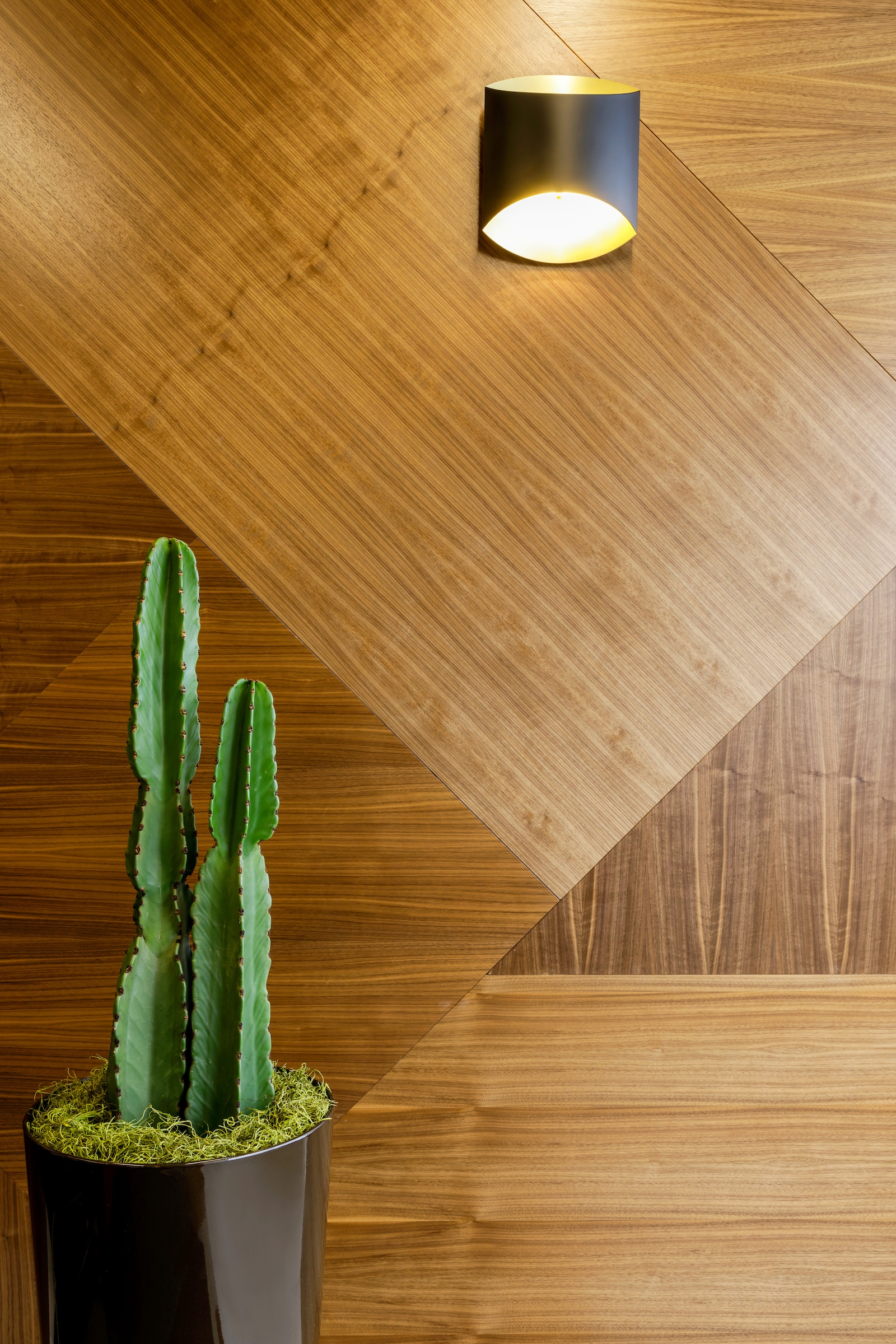 Ball Janik LLP Offices - Portland | Office Snapshots