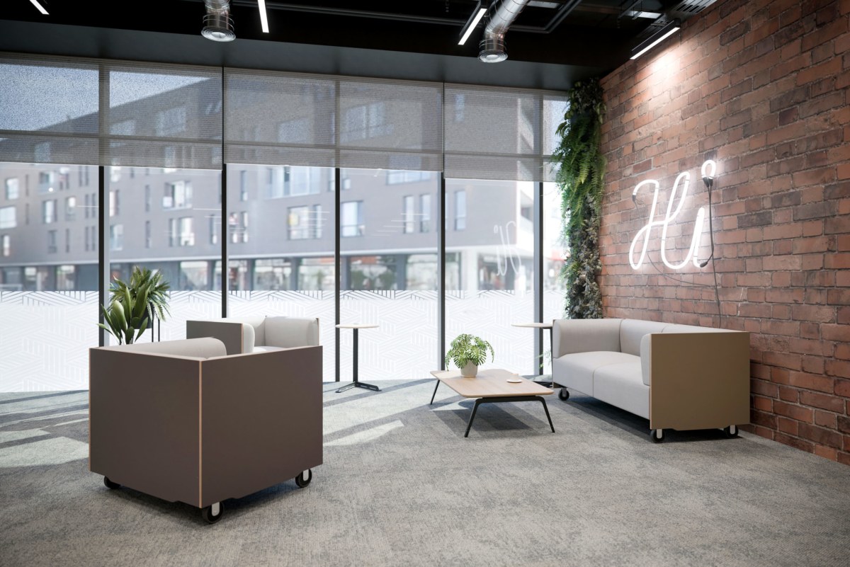 Connection Nomad | Office Snapshots