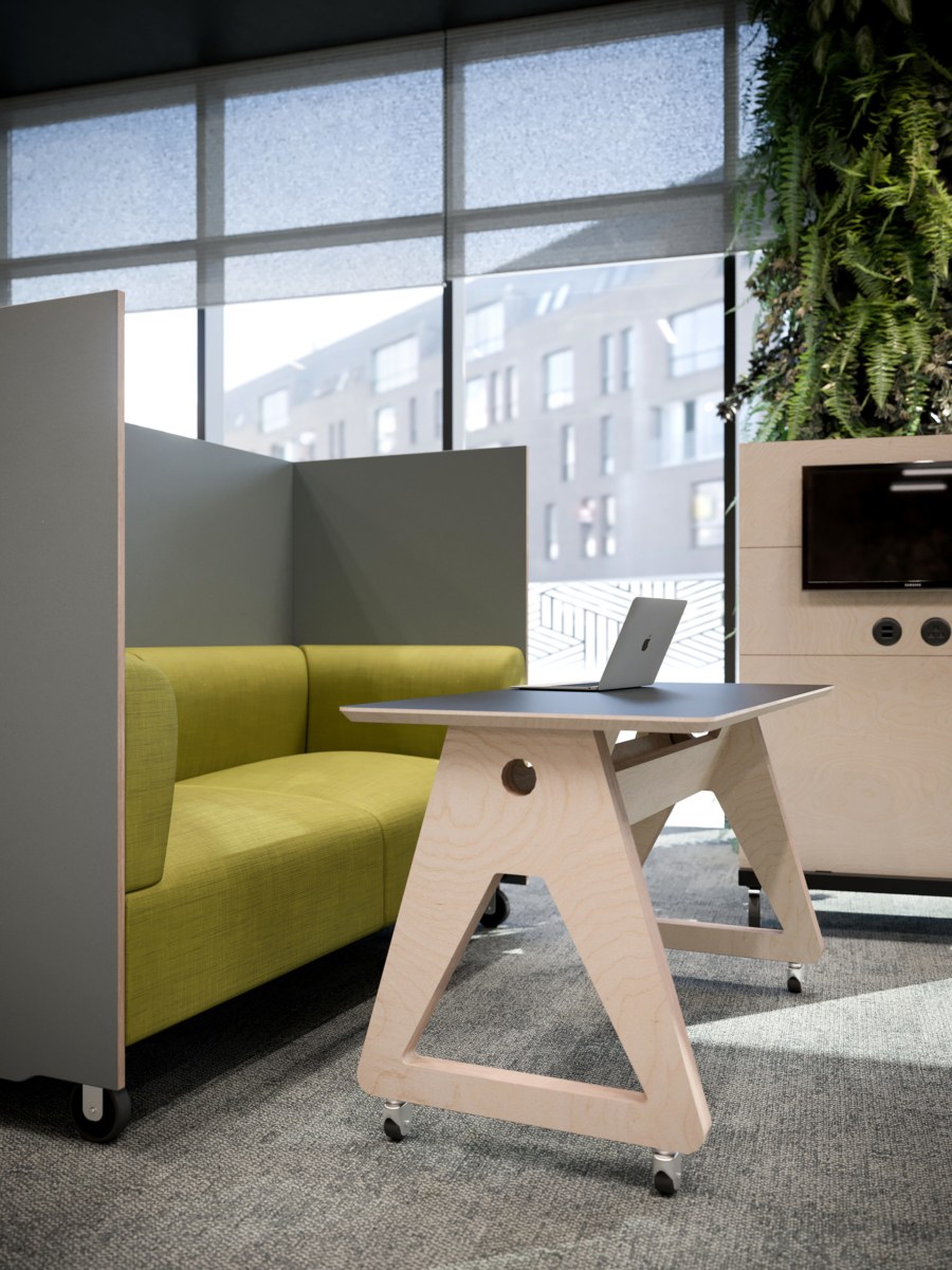 Connection Nomad | Office Snapshots