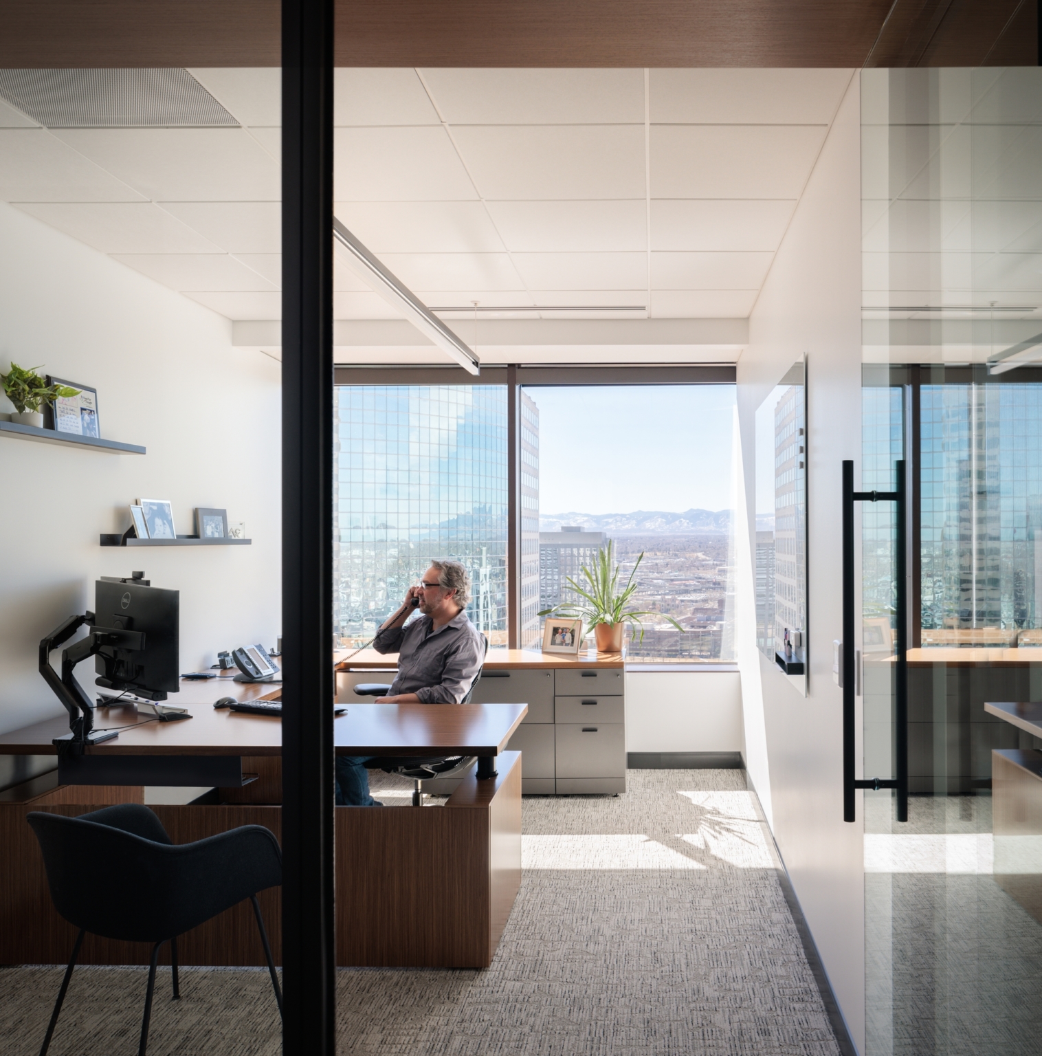 Mountaingate Capital Offices - Denver | Office Snapshots