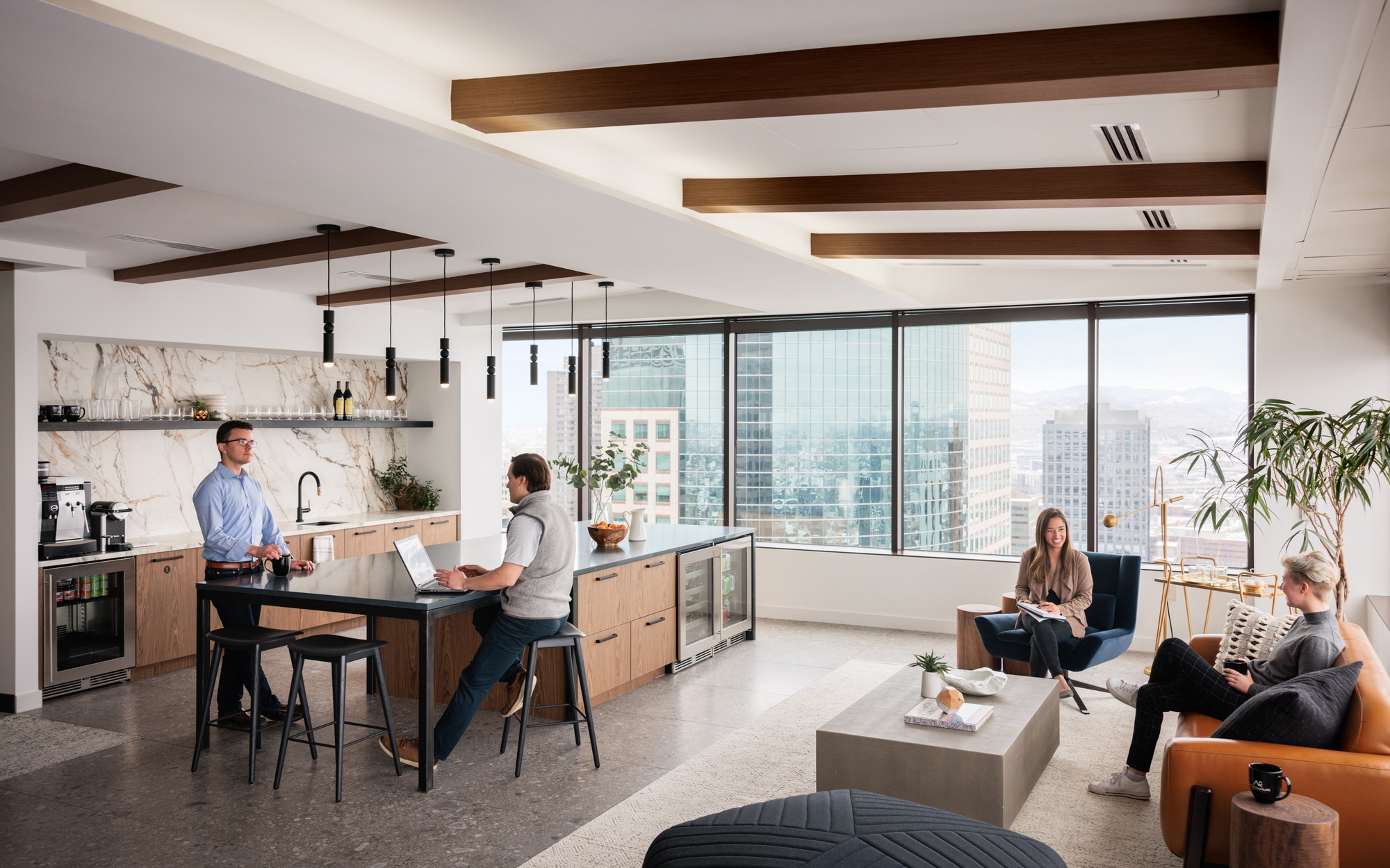 Mountaingate Capital Offices - Denver | Office Snapshots