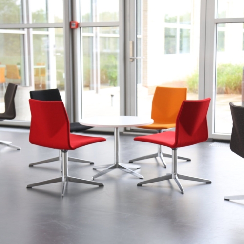 Hightower FourCast®2 Lounge | Office Snapshots