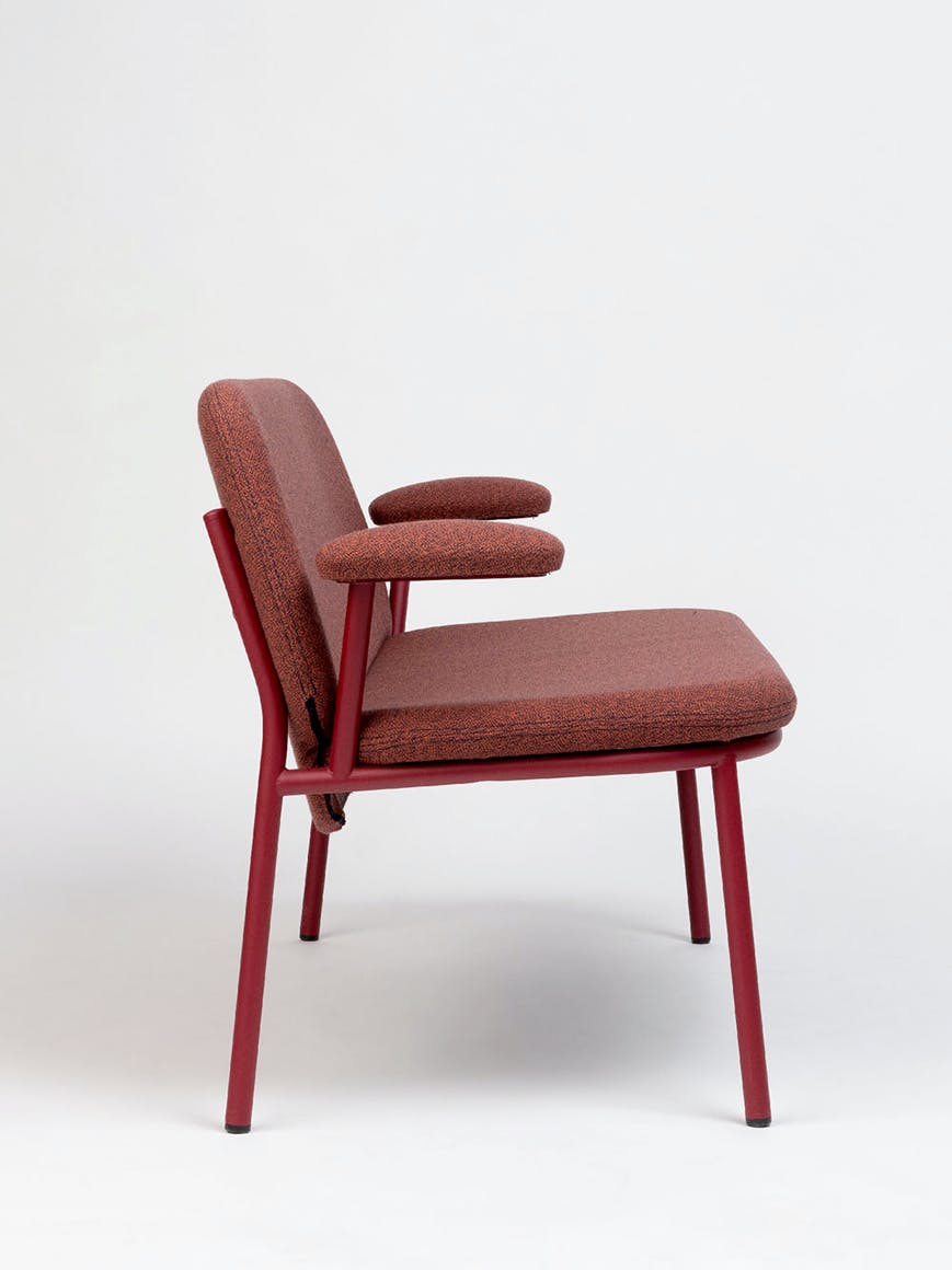 Hightower Lana Sofa Metal | Office Snapshots