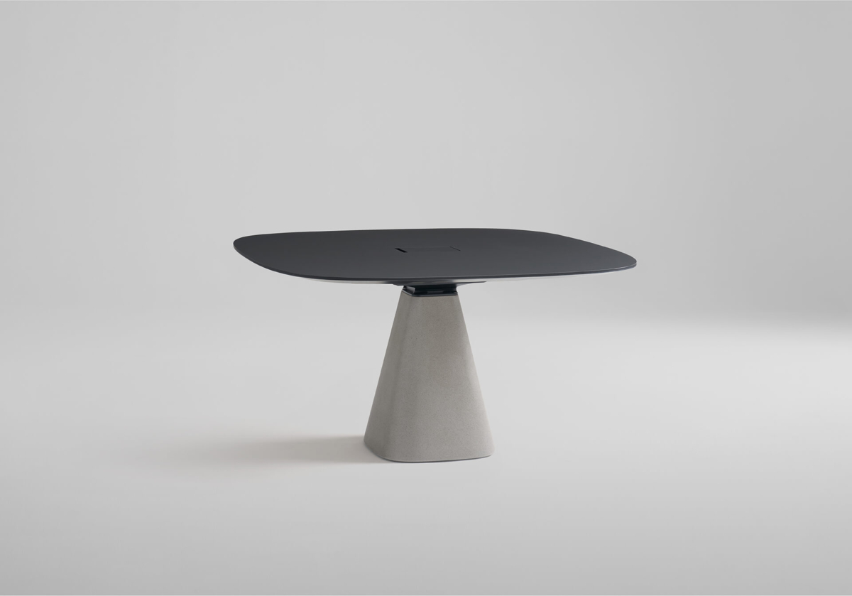 Davis Furniture Tavo | Office Snapshots