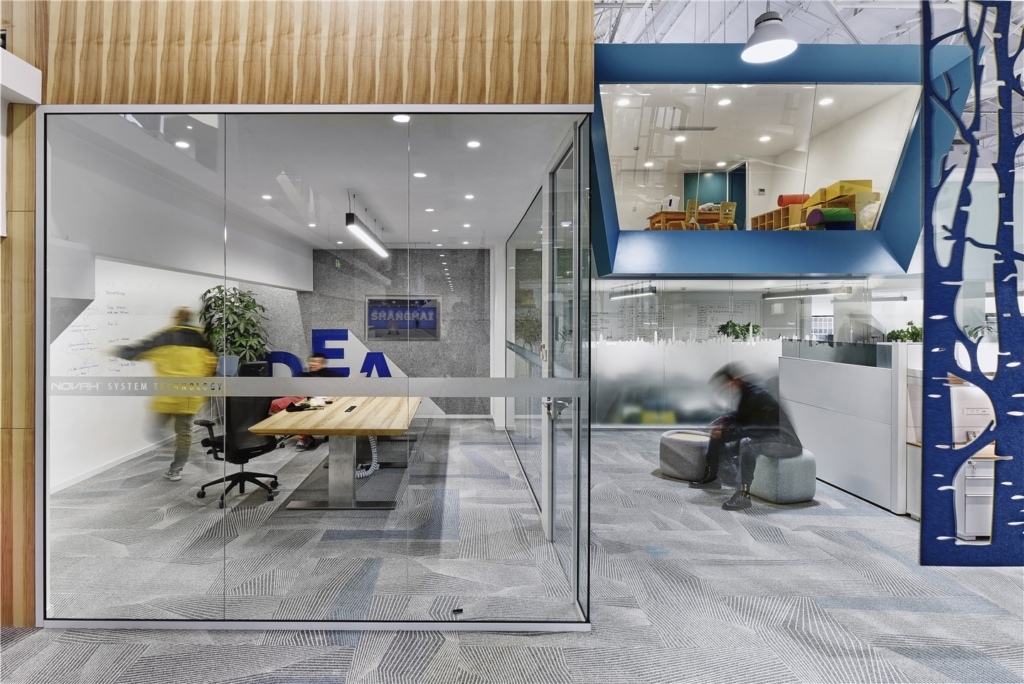 NOVAH Showroom and Offices - Shanghai | Office Snapshots