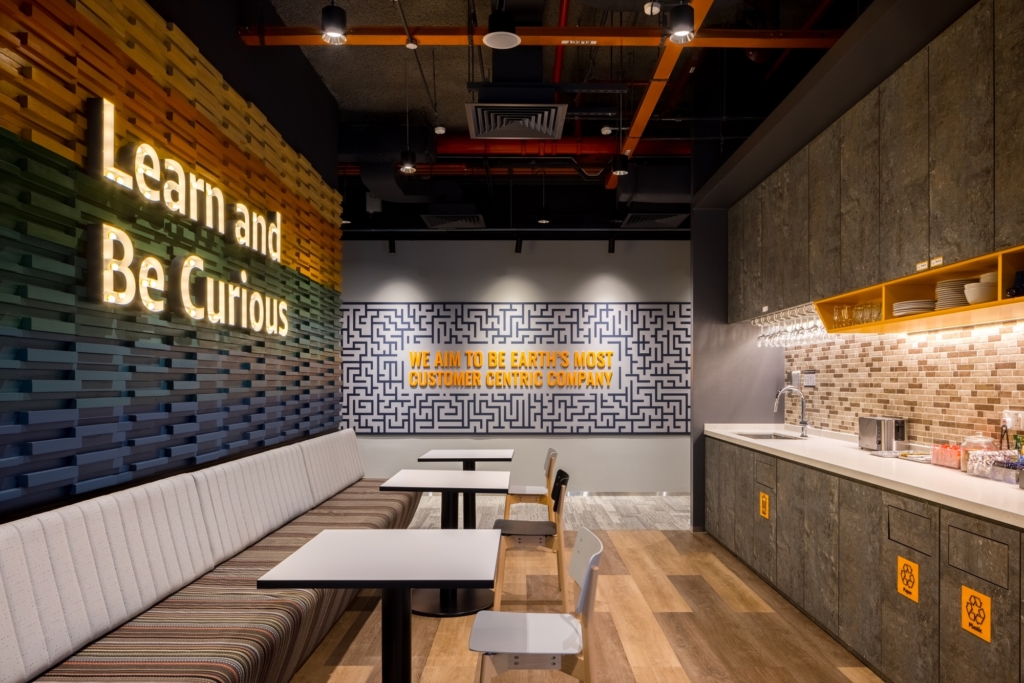 Amazon Offices - Singapore | Office Snapshots