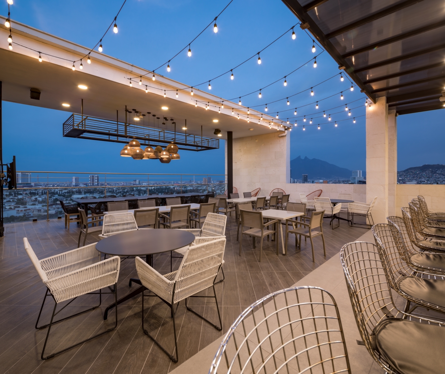 Execon Corporate Offices - Monterrey | Office Snapshots