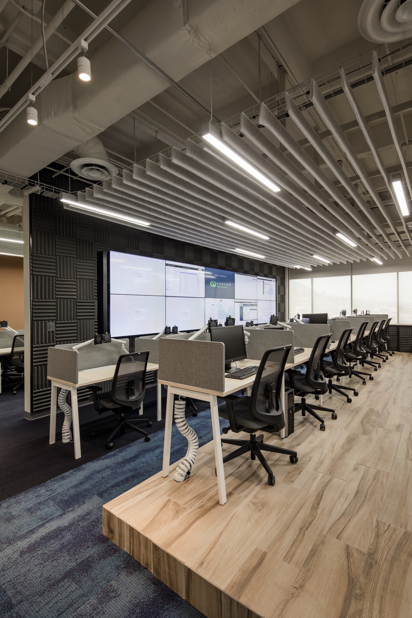 Execon Corporate Offices - Monterrey | Office Snapshots