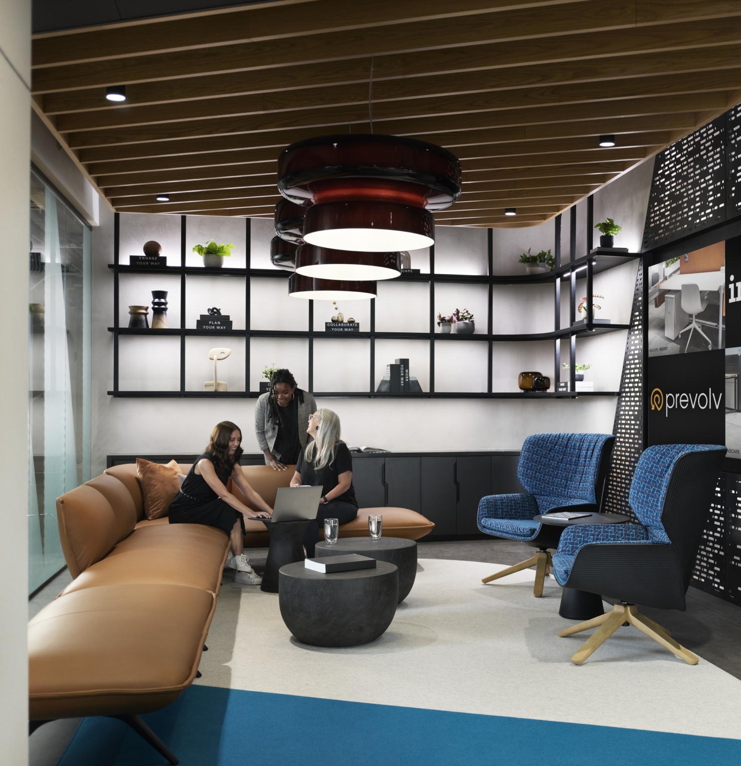 Inscape and Prevolv Showroom and Offices - Chicago | Office Snapshots