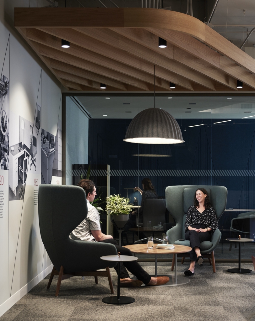 Inscape and Prevolv Showroom and Offices - Chicago | Office Snapshots