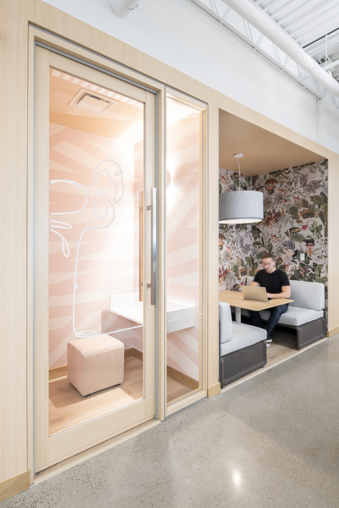 Laurentide Controls Offices - Kirkland | Office Snapshots