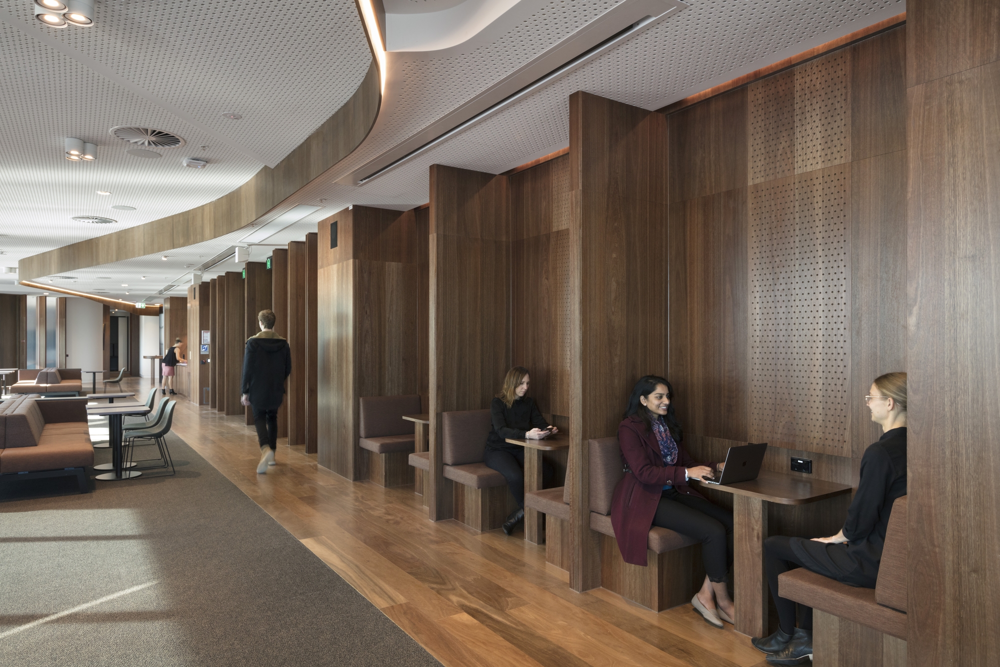 Victorian Comprehensive Cancer Centre Executive Offices - Melbourne ...