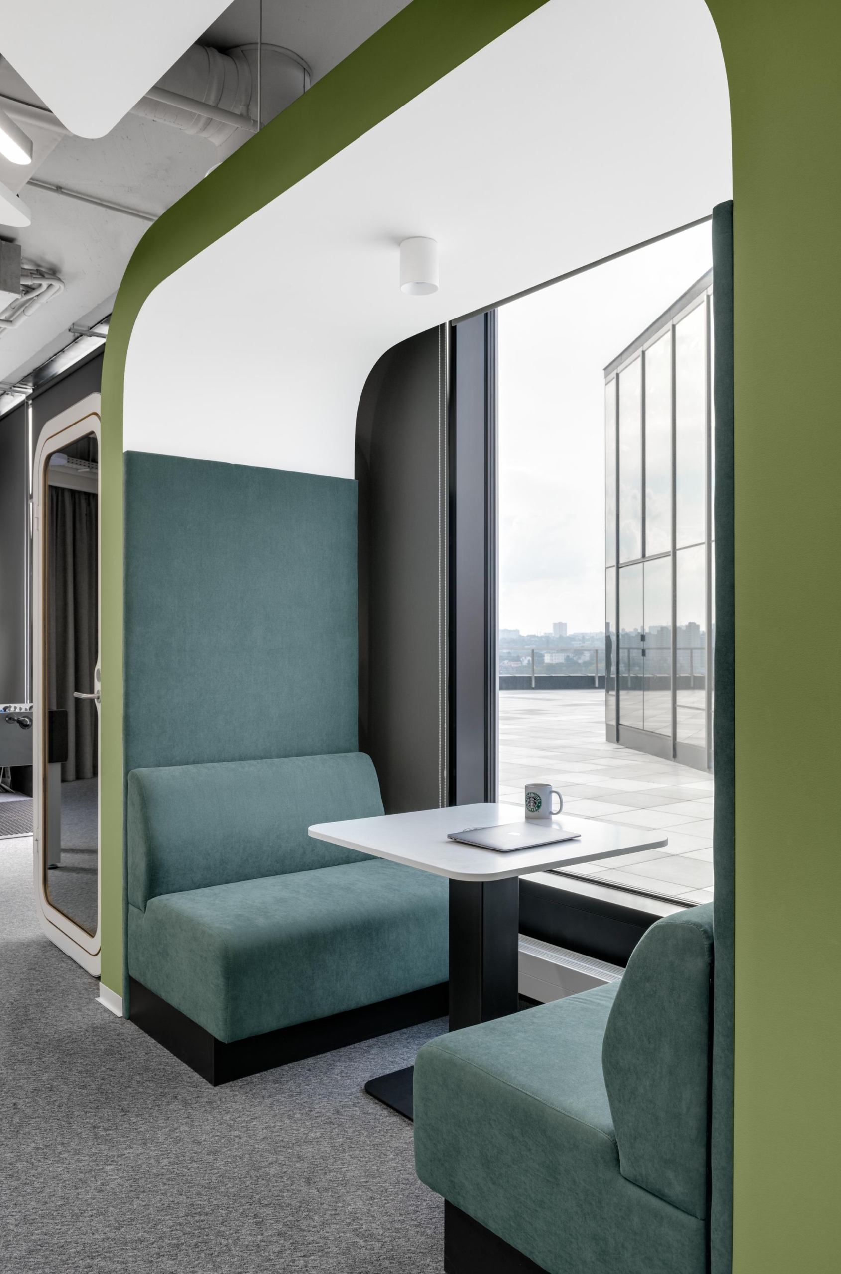 CBRE Offices - Kyiv | Office Snapshots