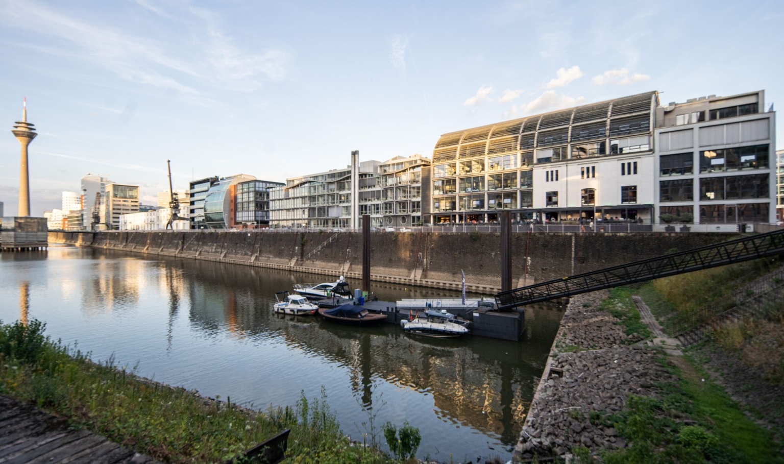 CSMM Offices - Dusseldorf | Office Snapshots