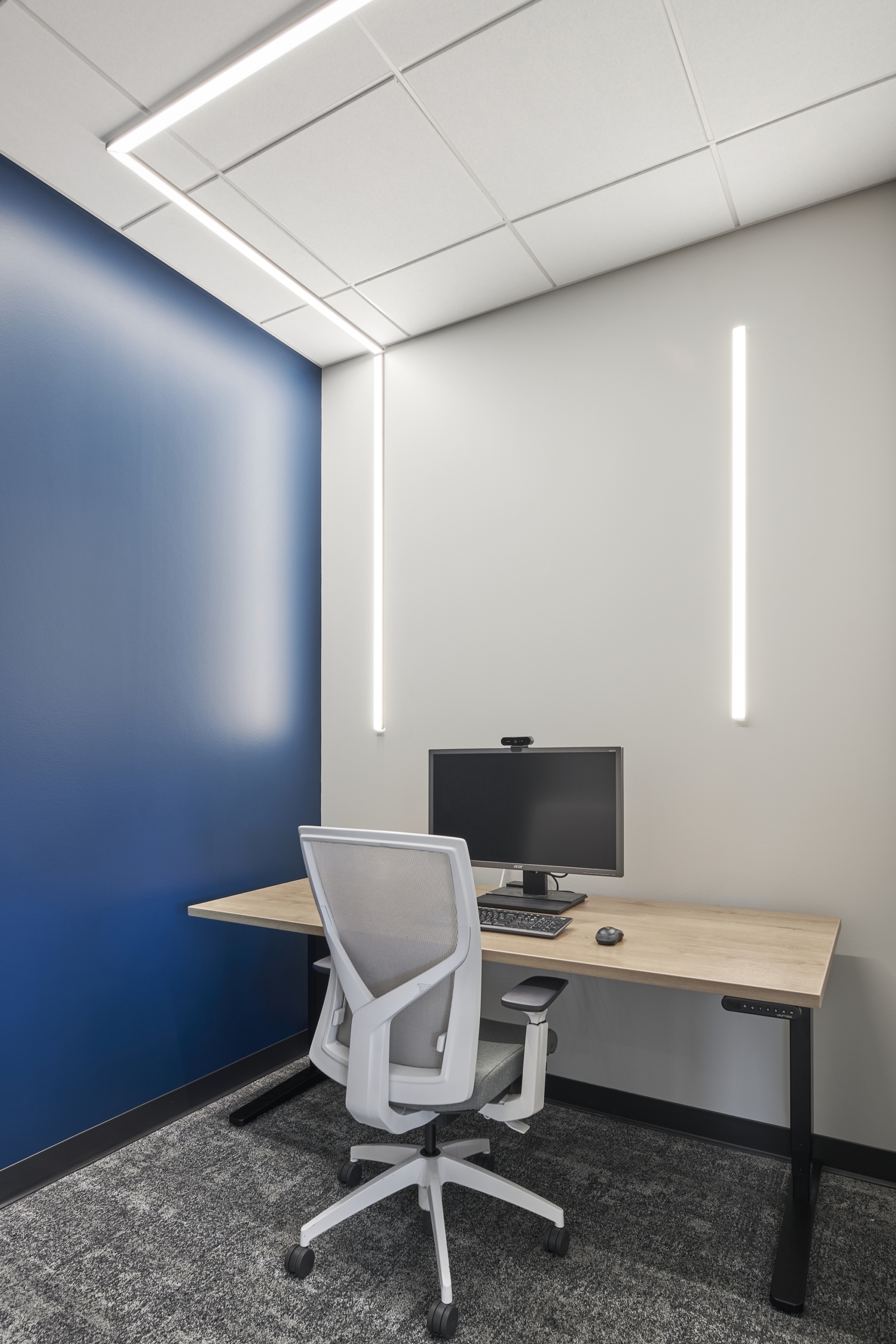 Davis & Associates Offices - Eagan | Office Snapshots