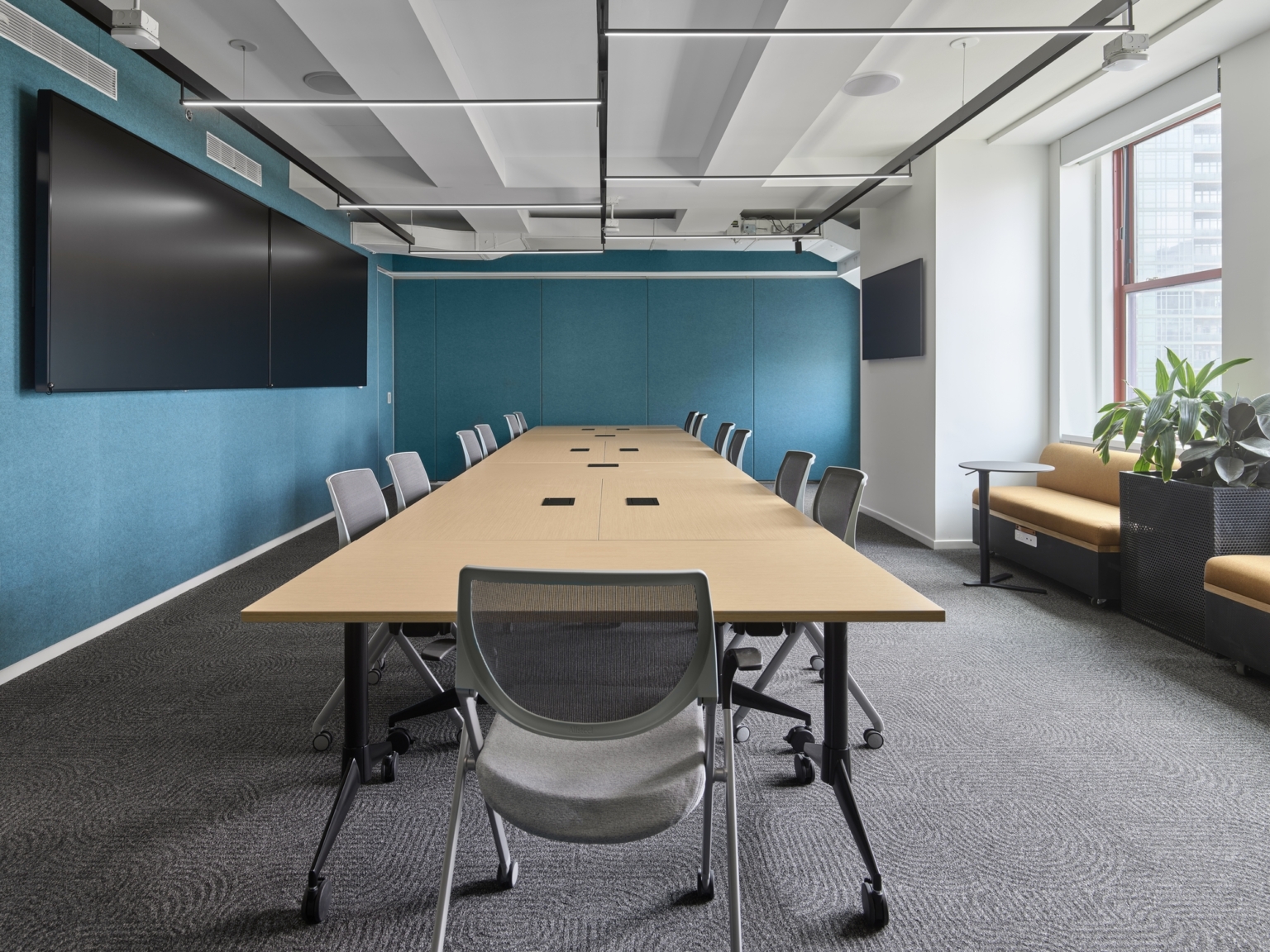 LinkedIn Offices - New York City | Office Snapshots