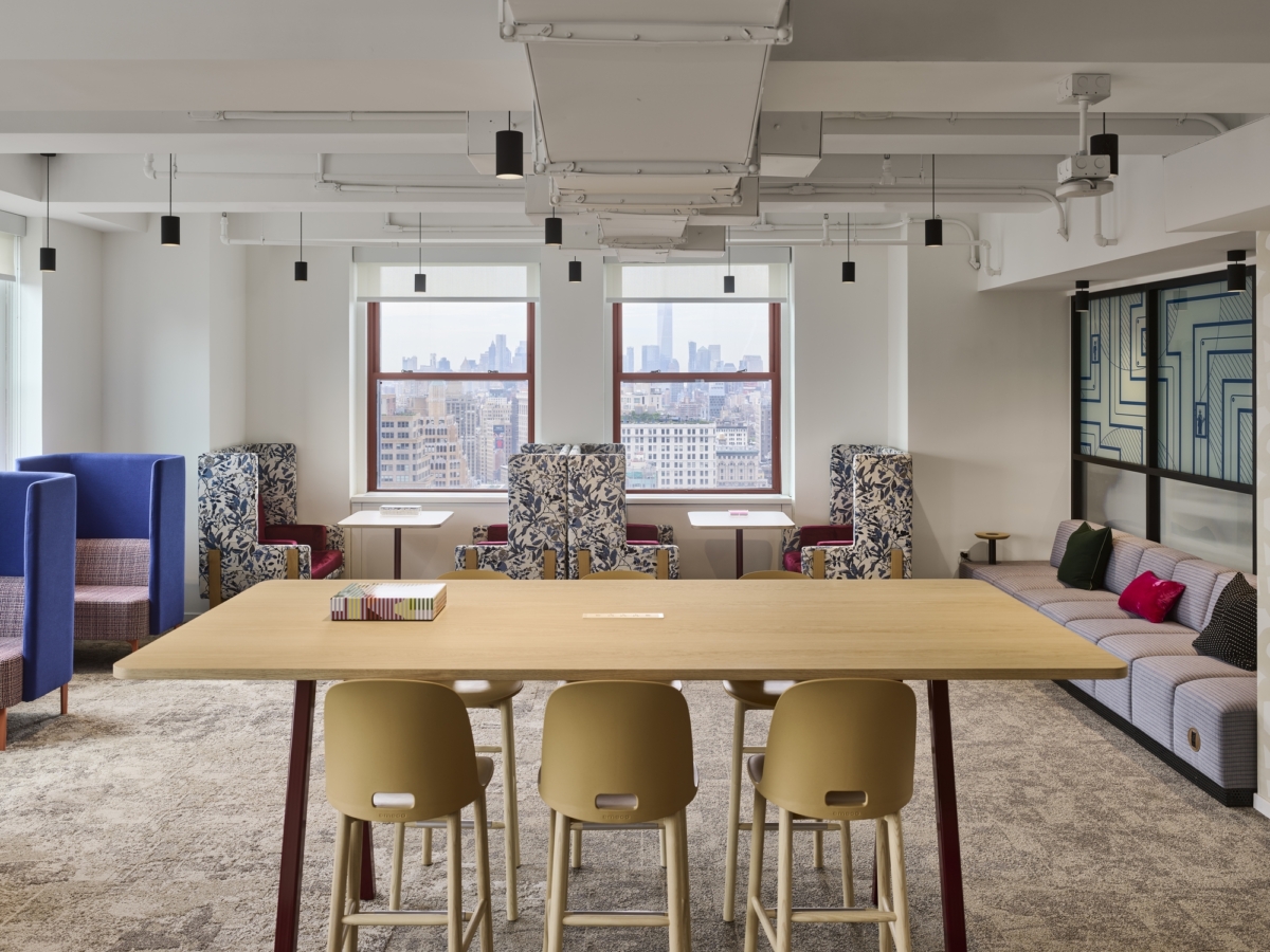 LinkedIn Offices - New York City | Office Snapshots