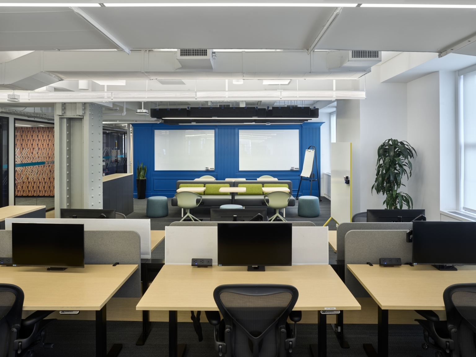 LinkedIn Offices - New York City | Office Snapshots