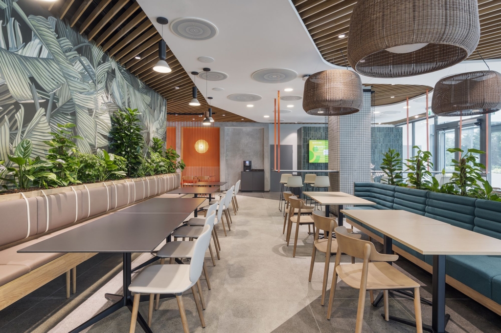 OTP Bank Offices - Budapest | Office Snapshots