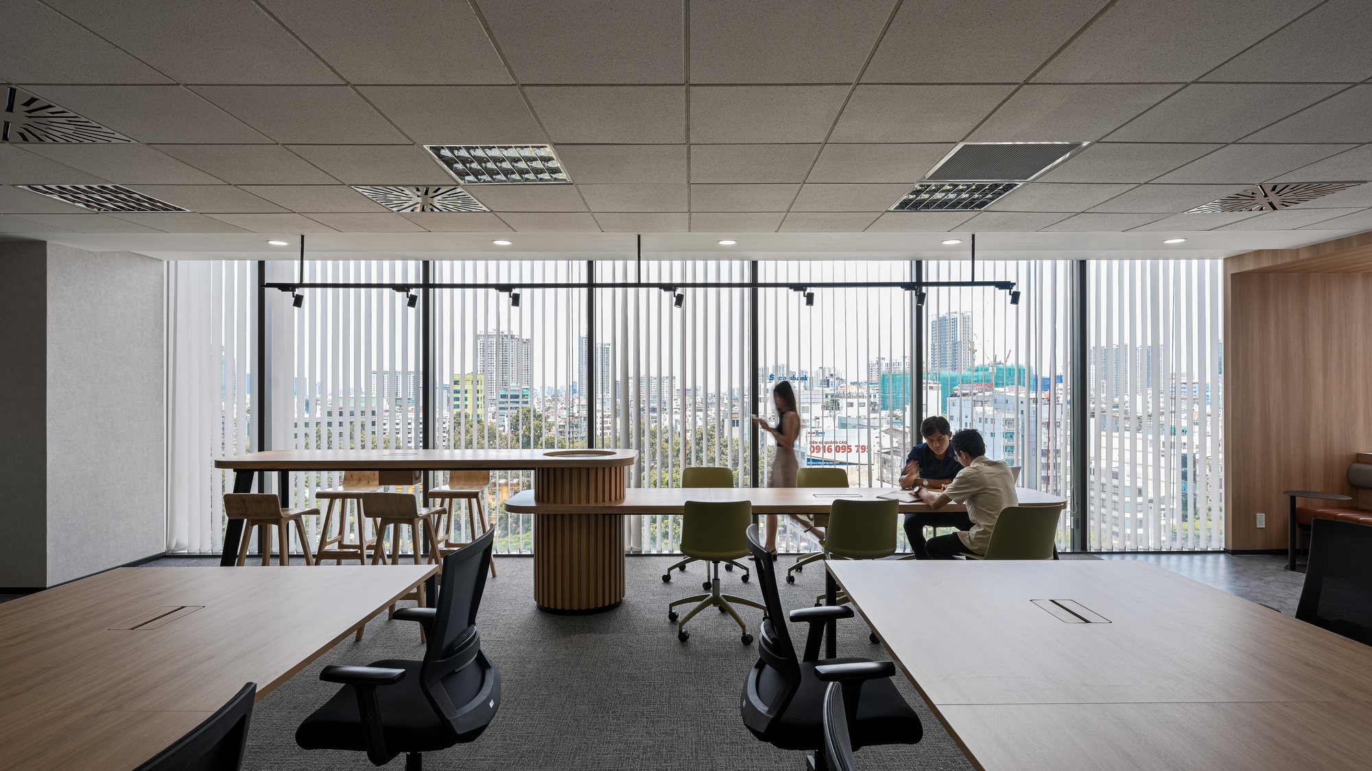 YKK Offices - Ho Chi Minh City | Office Snapshots