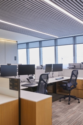 Innovant CROSS Benching | Office Snapshots