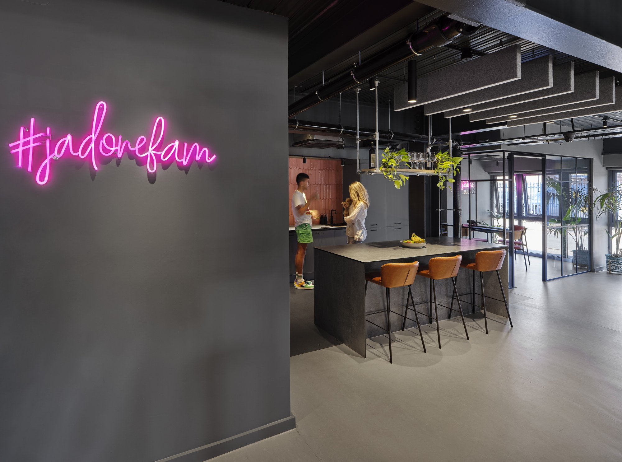 J'adore Models Offices - Manchester | Office Snapshots