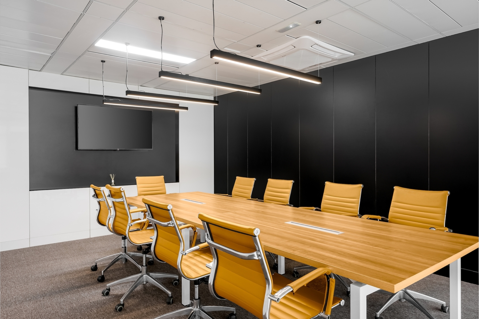 Quickcheck Offices - Lagos | Office Snapshots