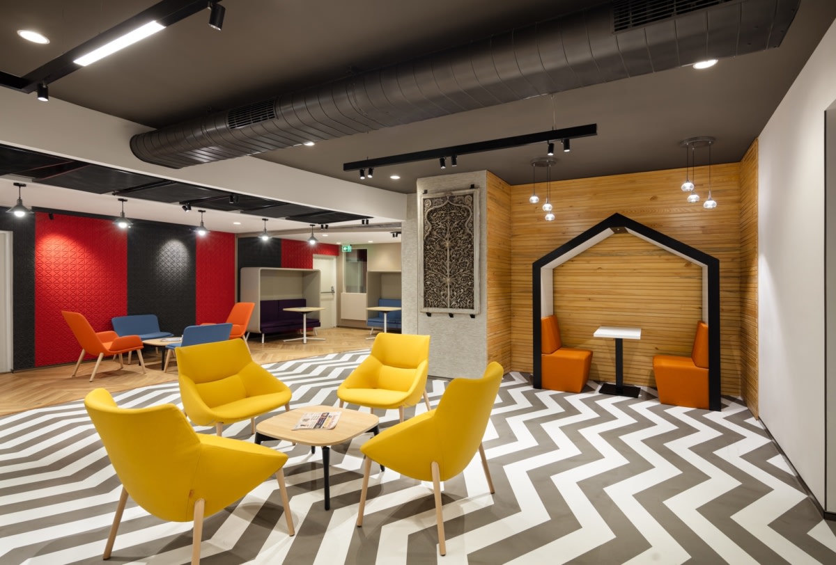 Bain & Company Offices - Gurugram | Office Snapshots