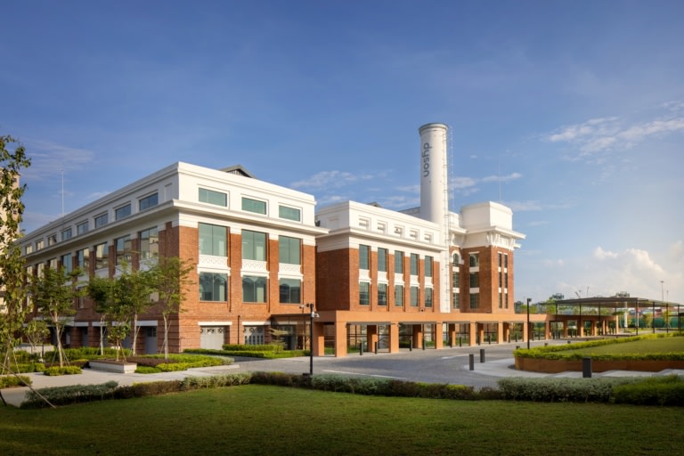 Dyson Offices - Singapore | Office Snapshots