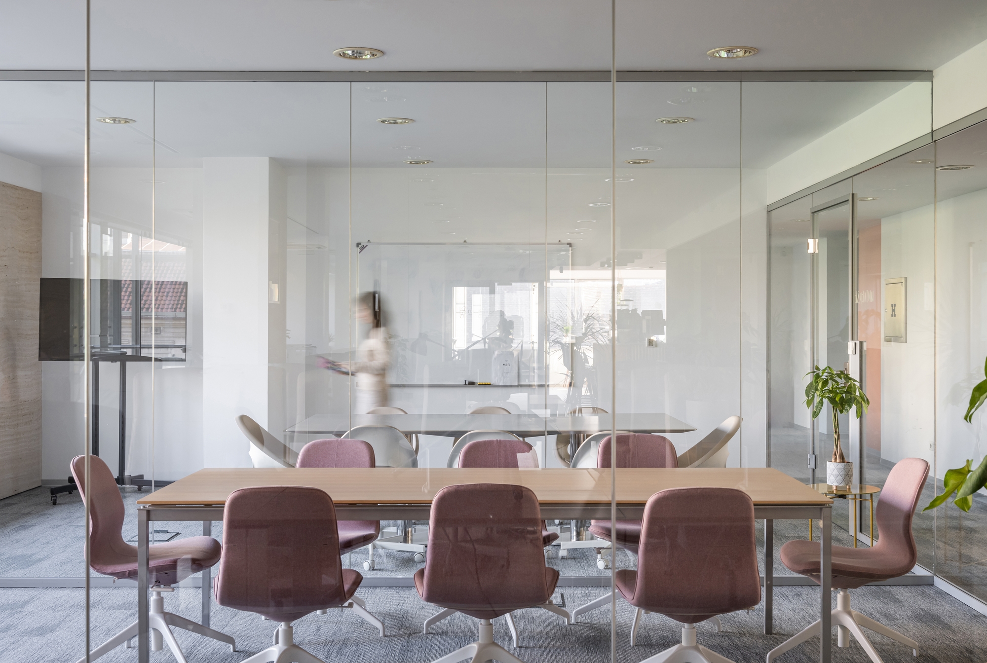 HAOS Coworking Offices - Belgrade | Office Snapshots