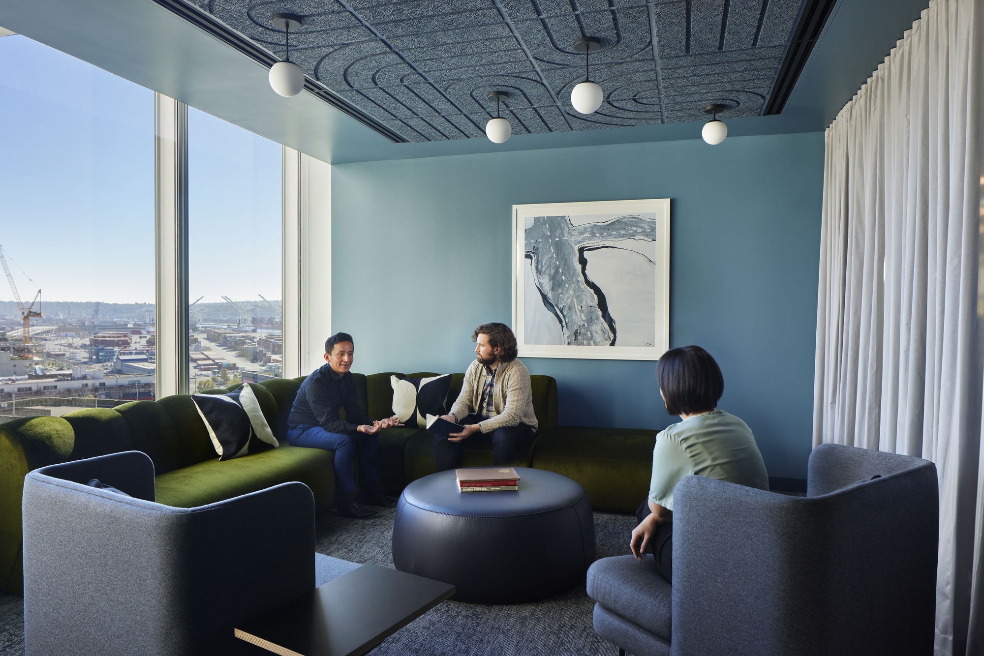 Hines Offices - Seattle | Office Snapshots