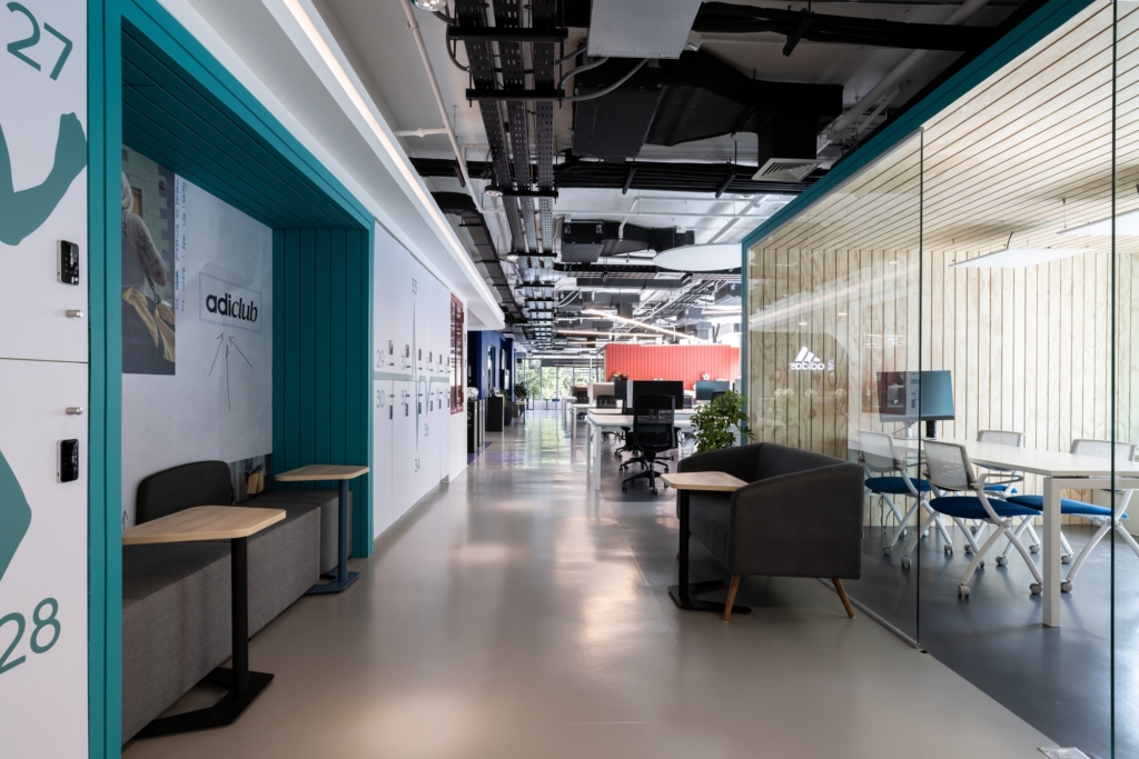 Adidas Offices - Santiago | Office Snapshots
