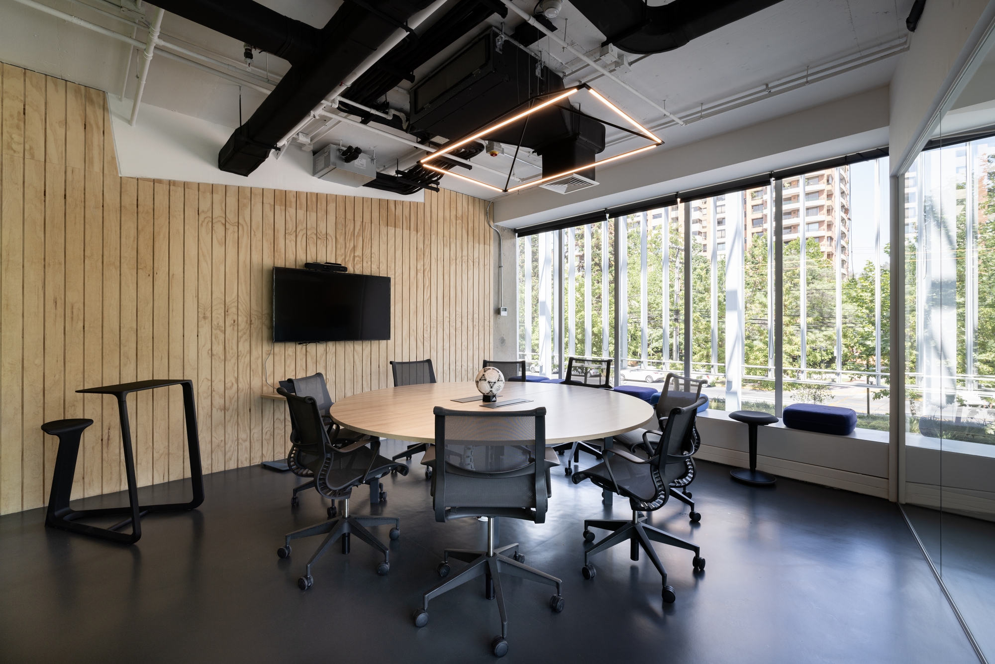 Adidas Offices - Santiago | Office Snapshots