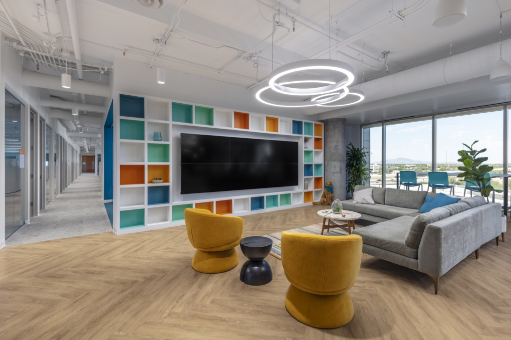 Embark Offices - Chandler | Office Snapshots