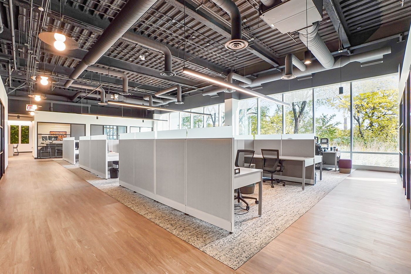 Essex Realty Group Offices - Chicago | Office Snapshots