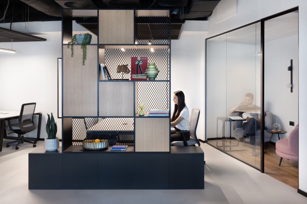 Hi-Tech Company Offices - Tel Aviv | Office Snapshots
