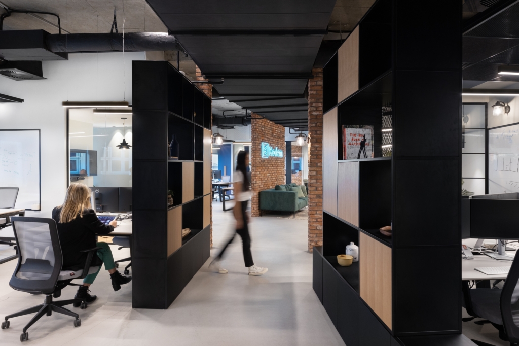 Hi-Tech Company Offices - Tel Aviv | Office Snapshots