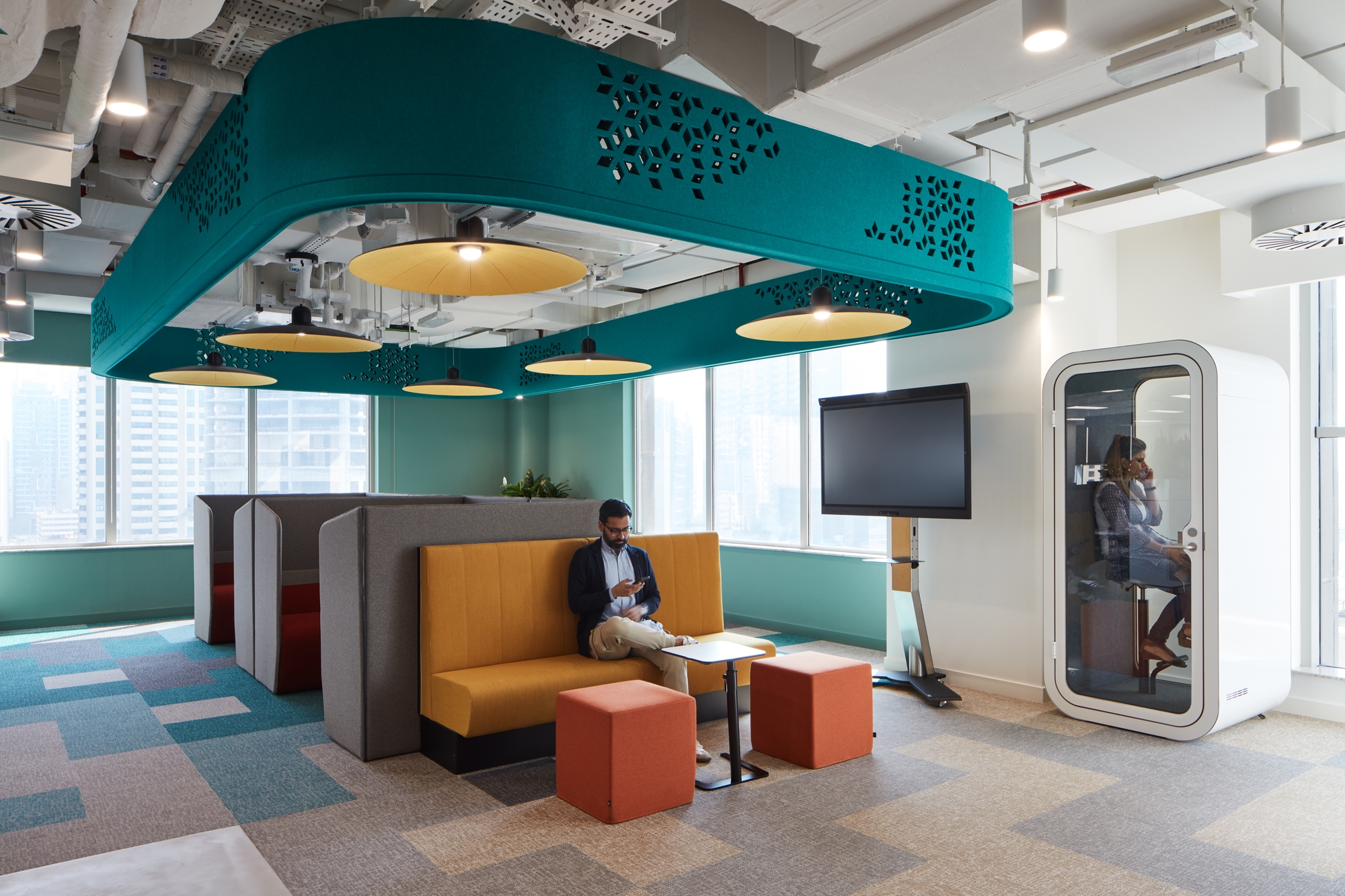 LinkedIn Offices - Dubai | Office Snapshots