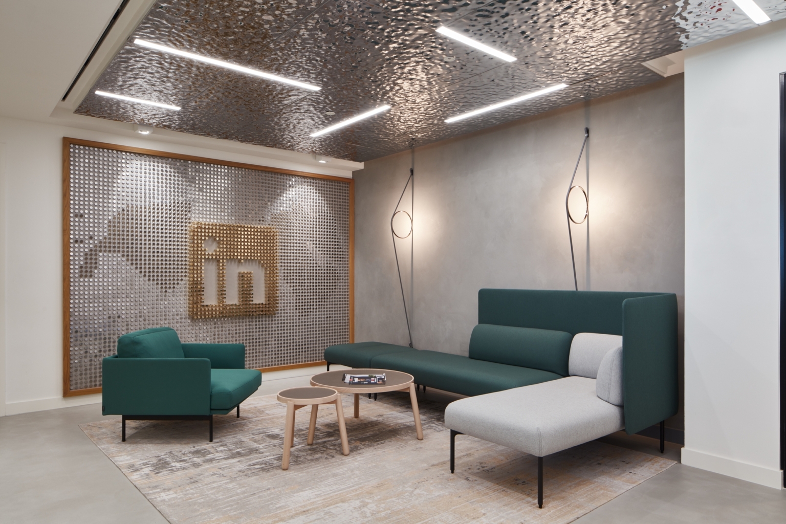 LinkedIn Offices - Dubai | Office Snapshots
