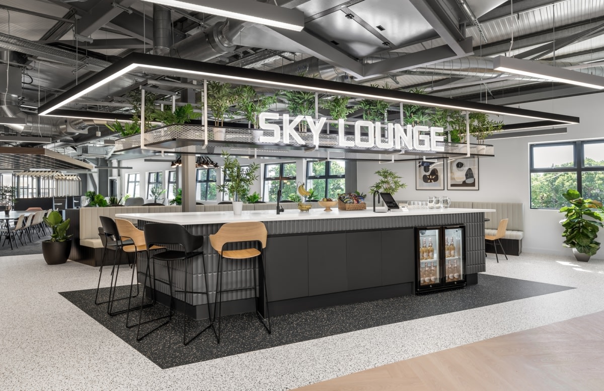 SmartBase Coworking Offices - Bournemouth | Office Snapshots