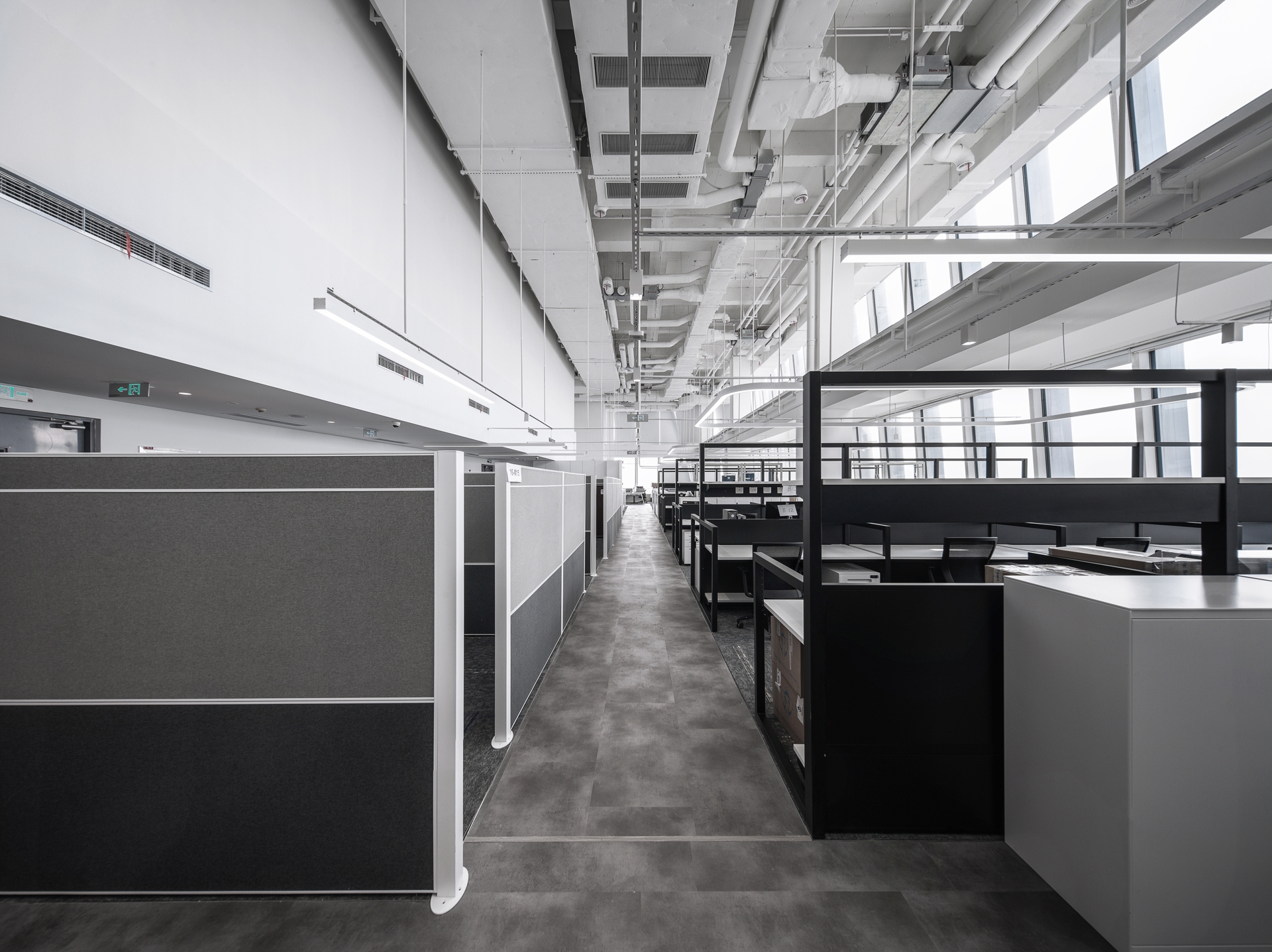 STMicroelectronics Offices - Shanghai | Office Snapshots