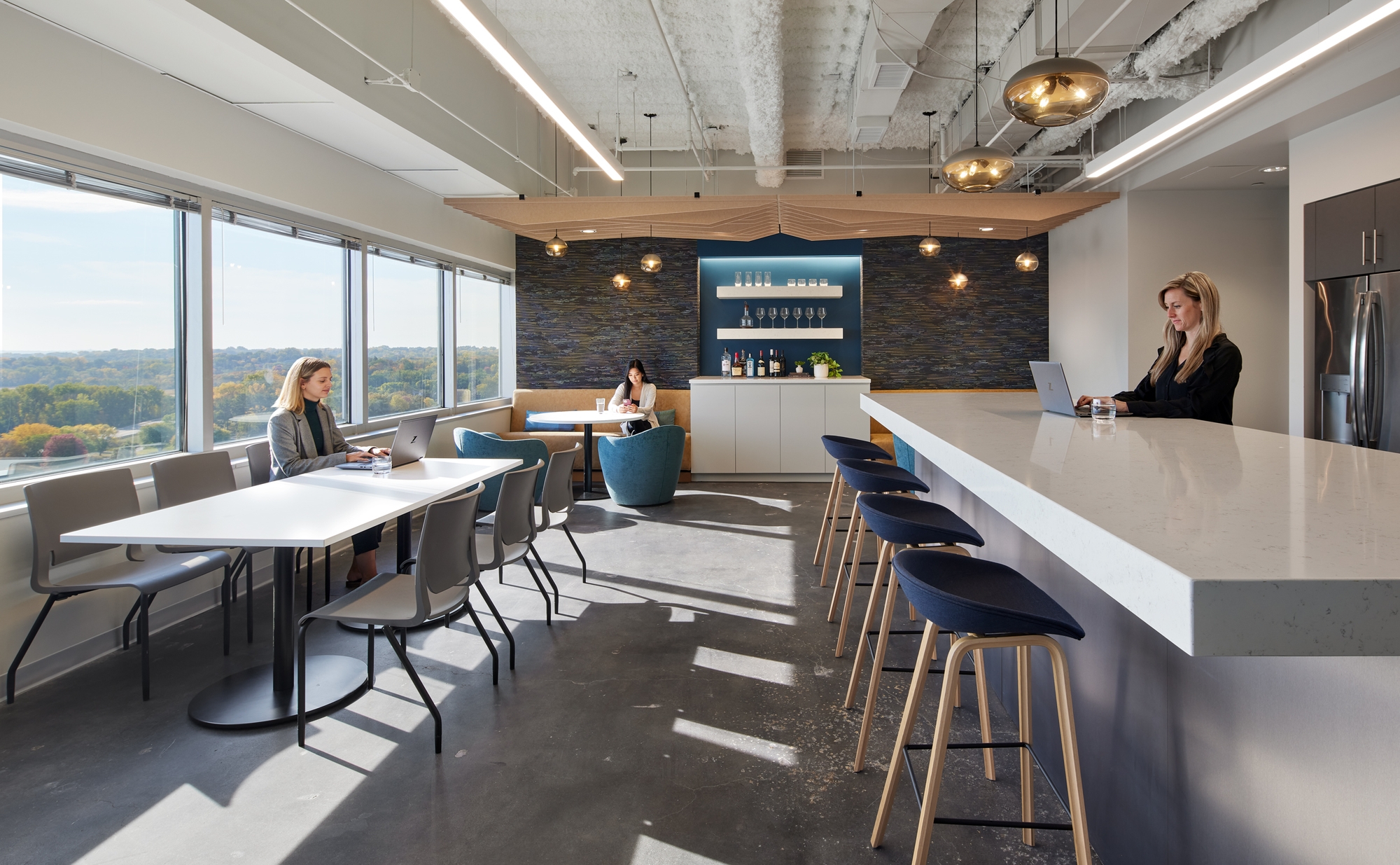 TSR Injury Law Offices - Bloomington | Office Snapshots