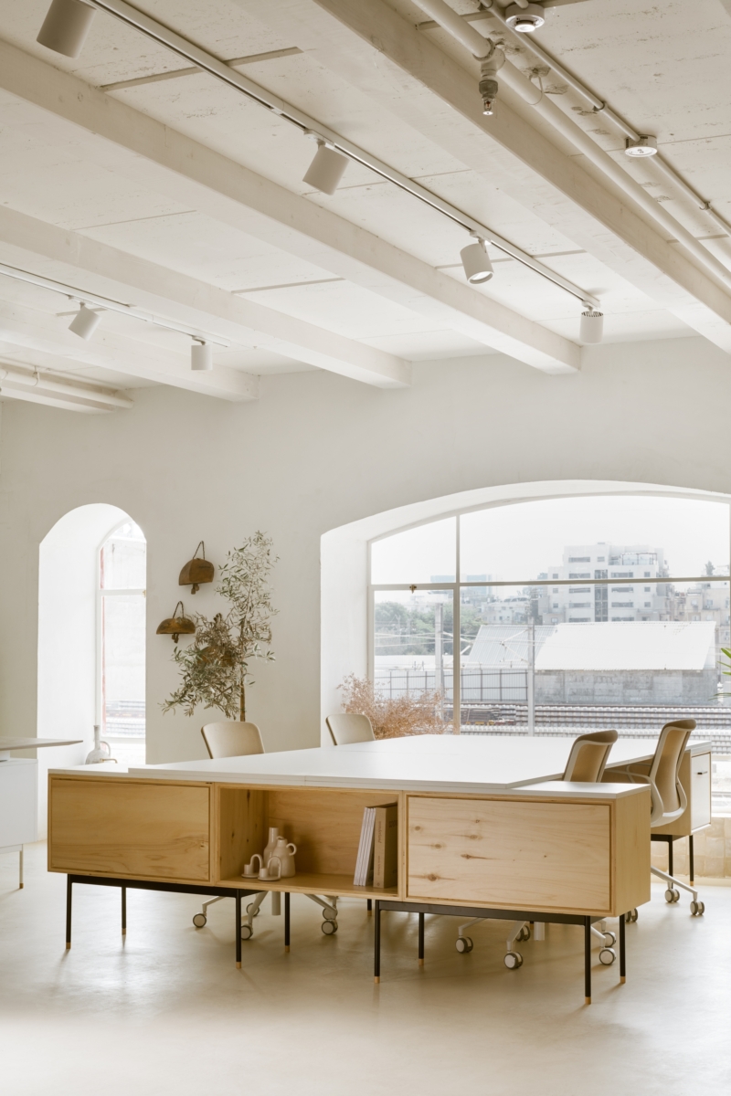 Waxman Gallery and Showroom - Bnei Brak | Office Snapshots