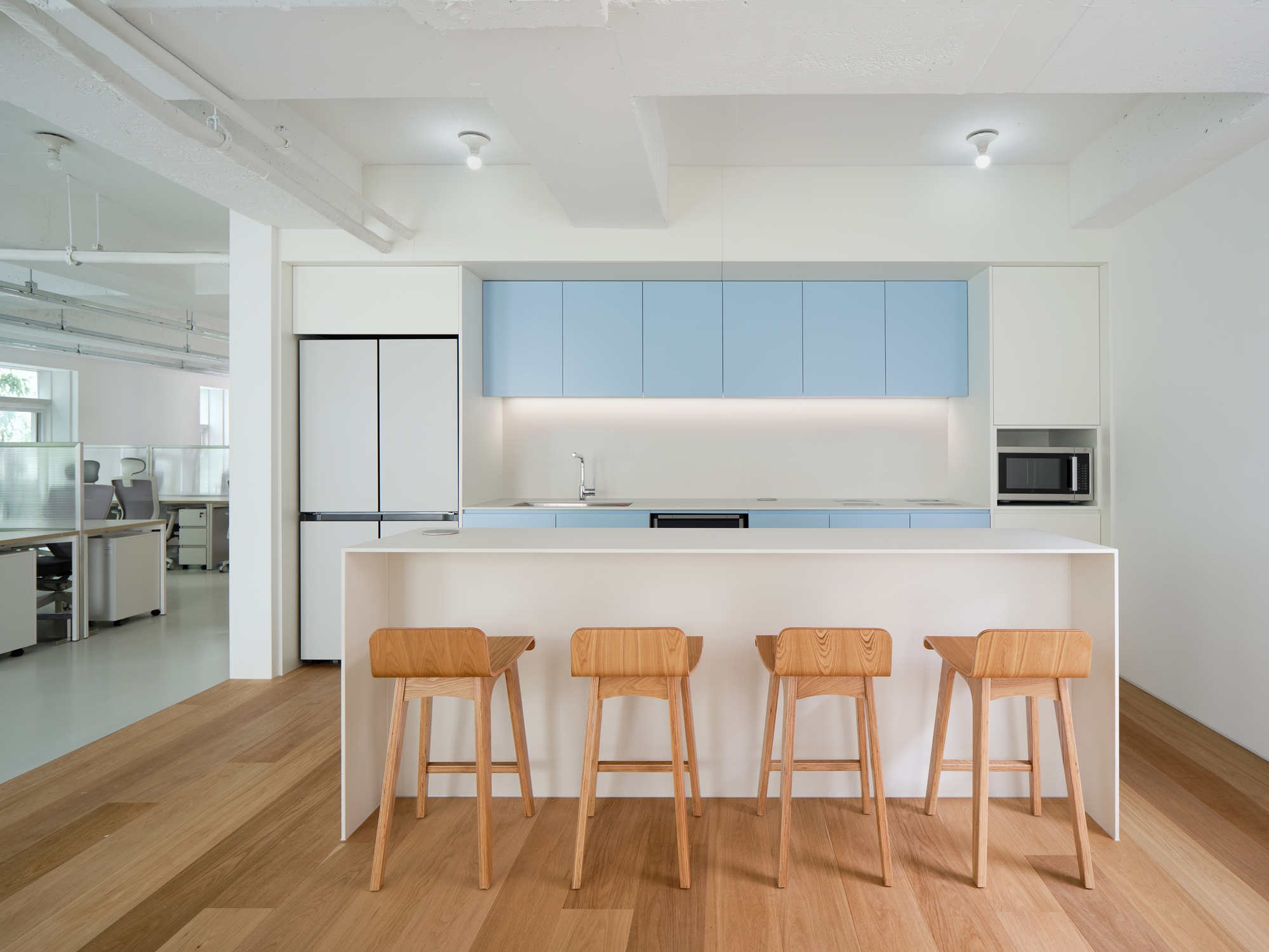 23:59 Offices - Seoul | Office Snapshots