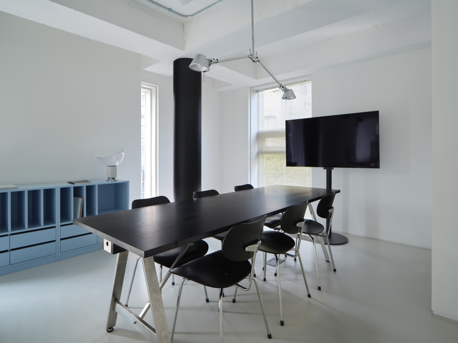 23:59 Offices - Seoul | Office Snapshots